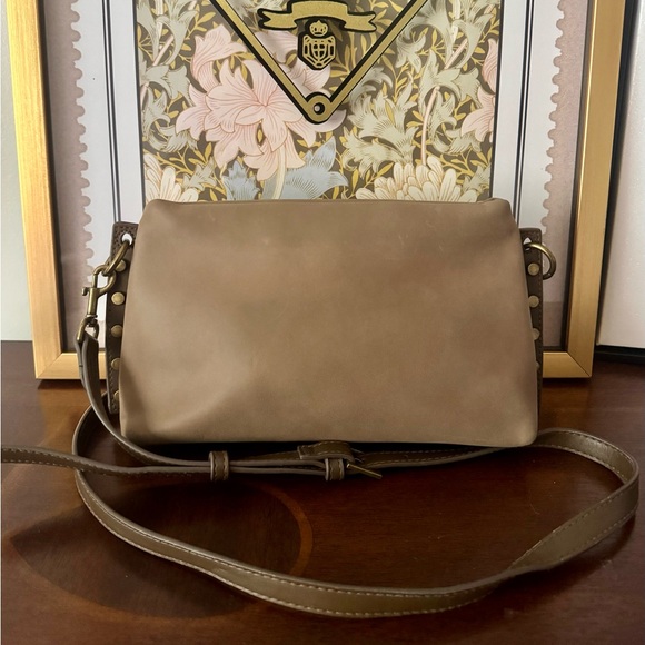 Universal Thread | Bags | Universal Threads Brown Studded Crossbody Bag ...